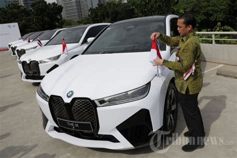 Mobil Listrik KTT ASEAN BMW IX Foto 5 1963239 TribunNews