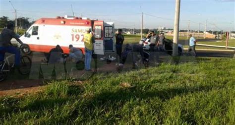 Mulher Quase Perde A Perna Em Acidente De Moto Comando Vp