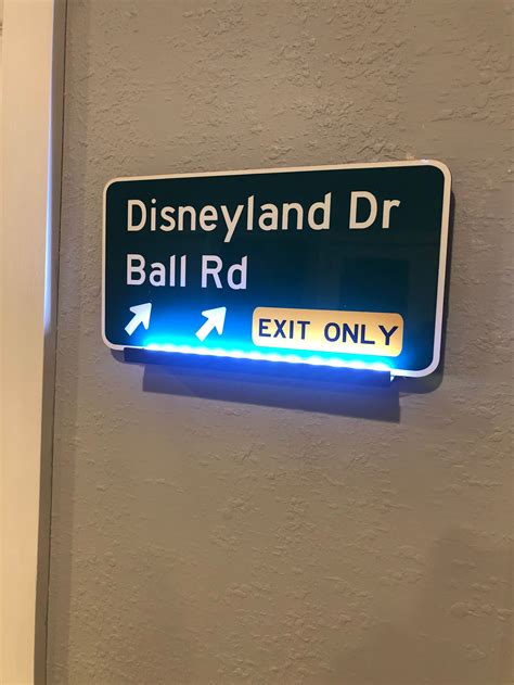 Disneyland Dr Fwy Exit Sign Etsy