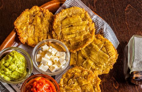 27 Traditional Costa Rican Foods To Savor