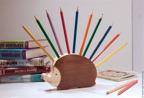Подставка для канцелярии Ёж и Медведь карандашница купить на