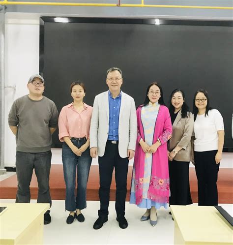 中国人民大学曾艳兵教授受邀到人文与传媒学院讲学 鄂南文化研究中心