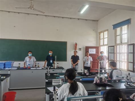县教育局到万佛湖镇中心学校巡视八年级生物实验操作考试工作舒城县人民政府
