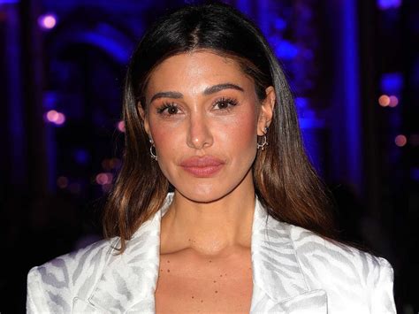 Belen Rodriguez E Diana Di Meo A Le Iene Limportanza E Il Coraggio