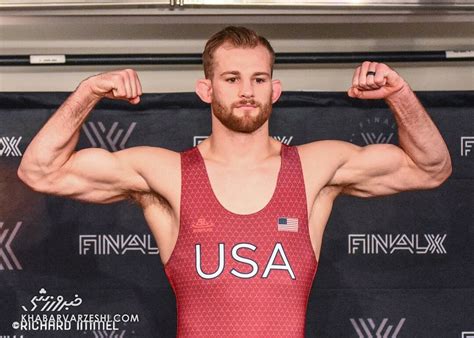 رازها و تصاویر زندگی دیوید تیلور از کُری برای یزدانی تا آبمیوه‌ فروشی