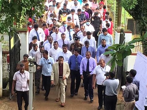 ආණ්ඩුකාරවර ජංගම සේවාව අකුරැස්ස මලිදූව කනිටු විදුහල