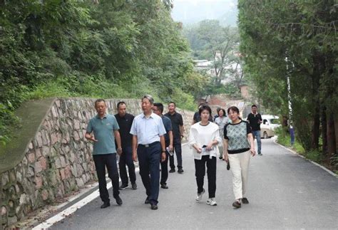 海淀区委常委、区纪委书记、区监委主任刘国强赴苏家坨镇走访调研防汛群众工作