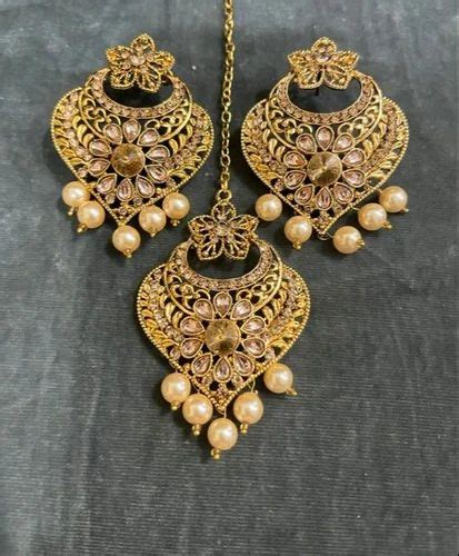 Embroidered Fabric Pearl Matha Tikka With Earrings Ethnic At Rs 270pair In New Delhi
