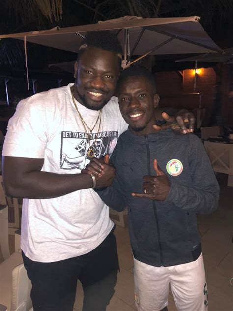 PHOTOS Boy Niang en toute complicité avec Sadio Mane et sa bande
