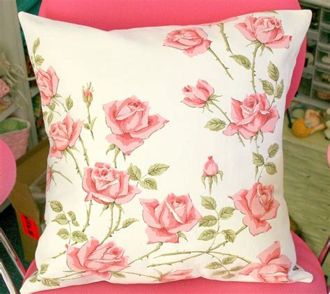 Vintage Pink Roses Pillow Cover
