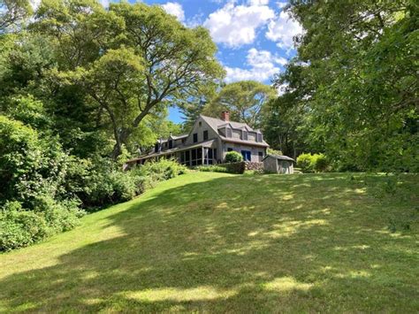 10 Scotch House Cove Rd Cataumet Ma 02534 ®