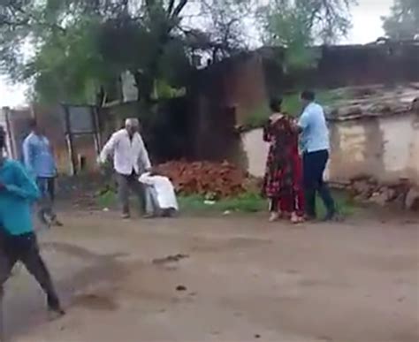 मप्र के गुना में जमीन को लेकर दंपती से पिता पुत्र ने की मारपीट महिला