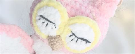 Брелки крючком из плюшевой пряжи Nadin tale toys | РКН № 4986337508 ...