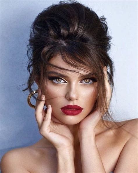 Pin By Lashmaker Kseniya On Женские образы Eyeshadow Looks Beauty Hacks Bridal Makeup