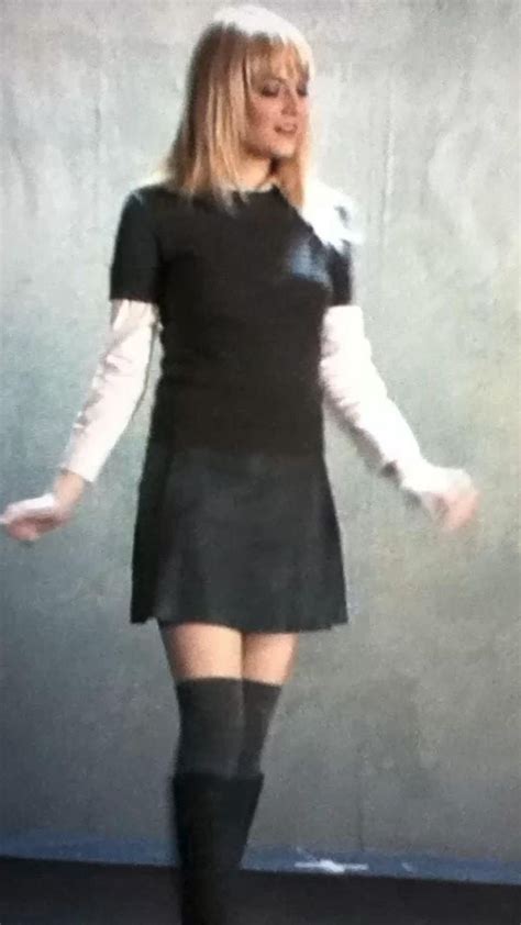 Gwen Stacy Outfits