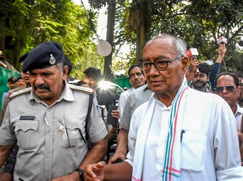 Bjp Congress Camps In Mp Rocked By Leaders Protests Over Ticket