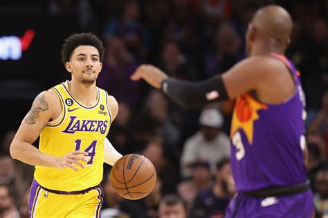 Lakers Scottie Pippen Jr Forced To Play Basketball With Moms Ex