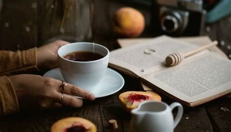 آخرین خبر بخشی از کتاب هر کسی در زندگیش به جایی میرسه که باید