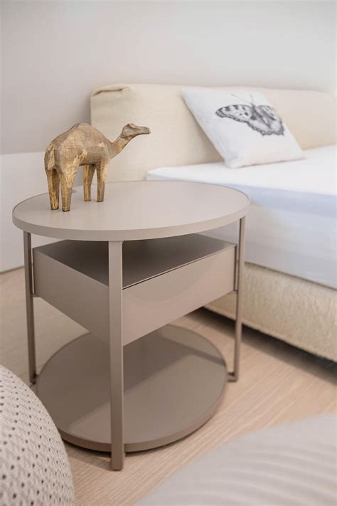 Minimize Side Table And Designer Furniture Architonic