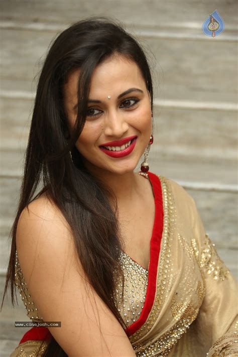 Simran Kapoor Stills Photo 75 Of 96