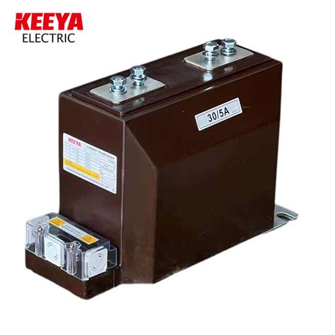 China Circuit Breakers Electrical Insulator Socket Box Manufacturers