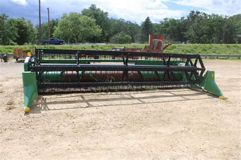 John Deere 918F Combine Flex Head Lee Real Estate Auction Service