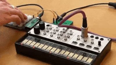 Python On Microcontrollers Newsletter 34K Discord 3K Reddit PyCon US