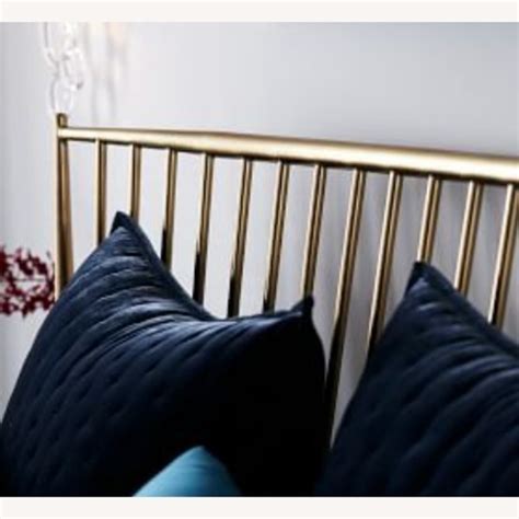 West Elm Stella Bed Aptdeco