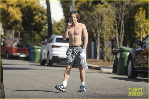 Charlie Puth Puts His Buff Body On Display After His Workout Photo