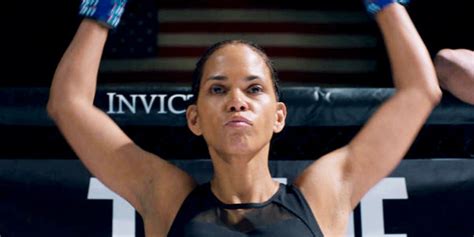 Halle Berry Gets Multi Film Netflix Deal As Directorial Debut Tops Charts