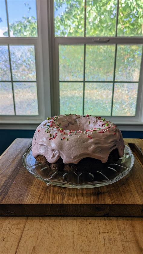 Week 20 Surprise Inside A Ghost Ethereal Blob Cake R 52weeksofbaking