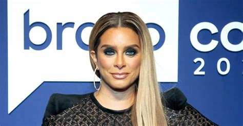 Robyn Dixon Height Weight Measurements Bra Size Shoe Size