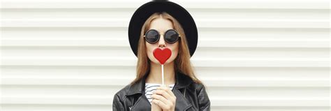 Online Dating Style What Are The Right Things Fantasy Match