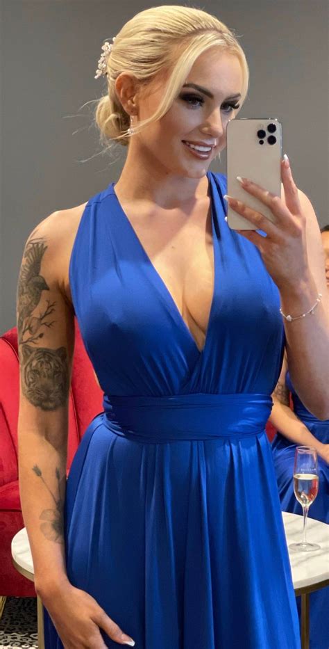 No Bra With My Bridesmaid Dress Scrolller