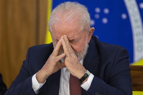 Lula diz que seu governo condena a invasão da Ucrânia feita pela Rússia