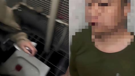 女子砍伤踹门打人男子被认定正当防卫，检方作出不批捕决定腾讯新闻