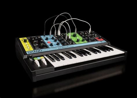 Moog Reveals New Retro Style Synth Mind Music