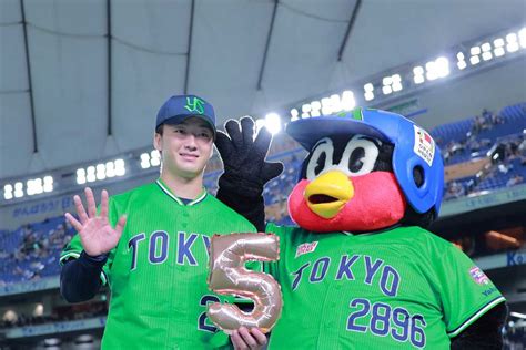ヤクルト・吉村貢司郎、巨人戦防御率0・00！燕の新gキラーでリーグ戦再快幕（12ページ） サンスポ