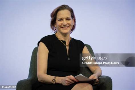 Applebaum Anne Photos And Premium High Res Pictures Getty Images