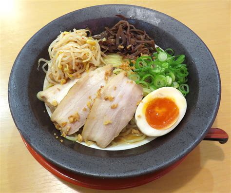 らーめん三十二匁（南蔵王町） ★冷やし中華始めました！★ こんにちは「らーめん 三十二匁」です。