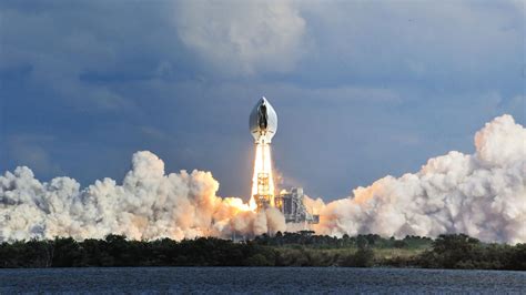 Vulva Spaceship Aims To Counter Prevalence Of Phallic Spacecraft