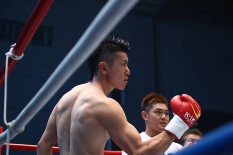 第3試合k 1 World Gp初代ウェルター級王座決定トーナメント・一回戦23分3r・延長1r K 1 Official