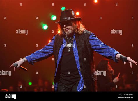 Nuit des Proms 2023 Sänger Joseph Williams Toto während eines