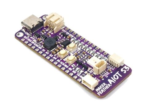 Maker Feather Aiot S3 — плата Esp32 S3 программируемая с помощью