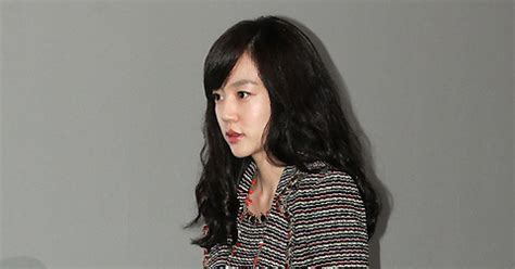 포토 임수정 빛나는 각선미