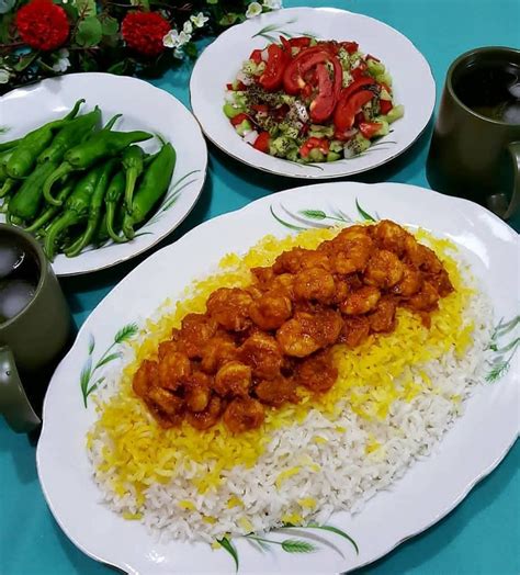طرز تهیه دو پیازه میگو بوشهری ساده و خوشمزه با سیب زمینی