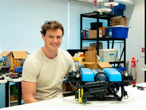 Phd Robotics Research Enhances Underwater Manipulation Capabilities For Portable Rovs Reach