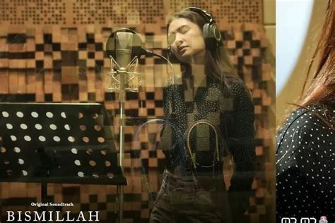 Lirik Lagu Di Depan Mata Mikha Tambayong OST Film Bismillah
