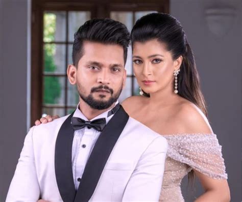 මේ තියෙන ප්‍රශ්න එක්ක විවාහයක් ගැන දැන්ම හිතන්න බෑ රන්දික ගුණතිලක