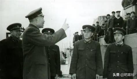 他在後方8年，抗戰結束被任命山東軍區副司令，一道命令改道東北 每日頭條